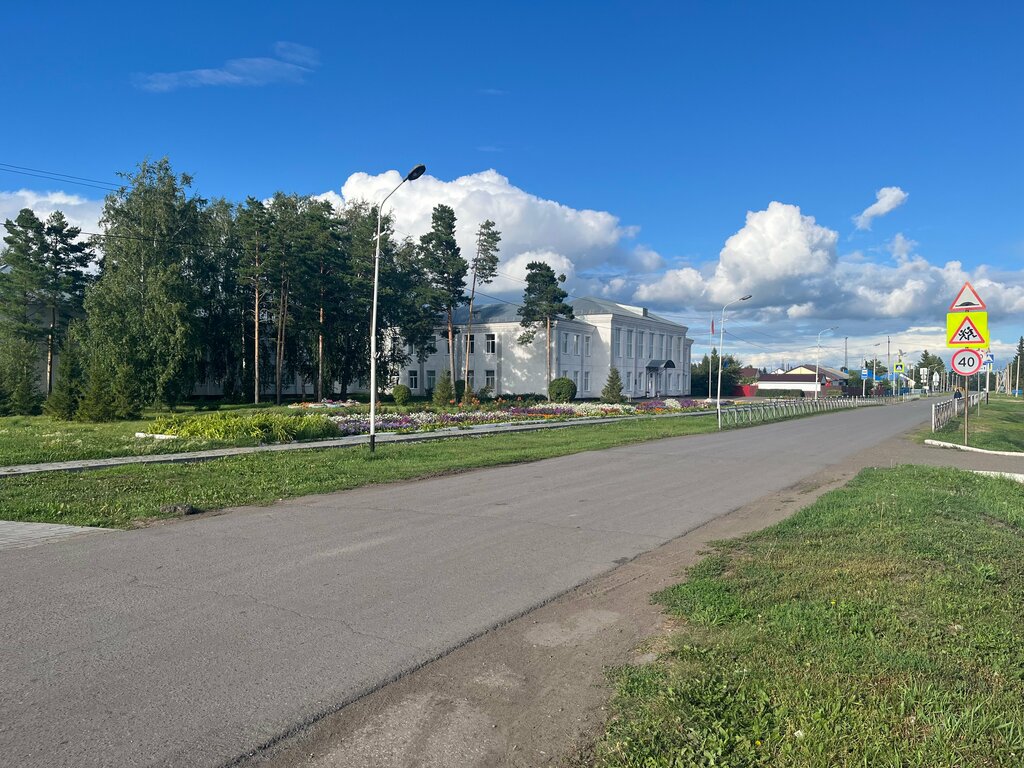 Ortaokul Нижнеомская средняя школа № 1, Omskaya oblastı, foto