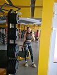 Артель (Lenina Street No:94), çok amaçlı spor tesisleri  Oboyan'dan