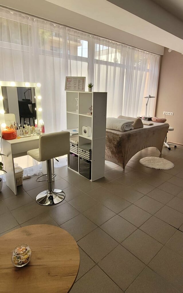 Kaş ve kirpik salonu Обучение и наращивание ресниц Елена Гацко, Gelencik, foto