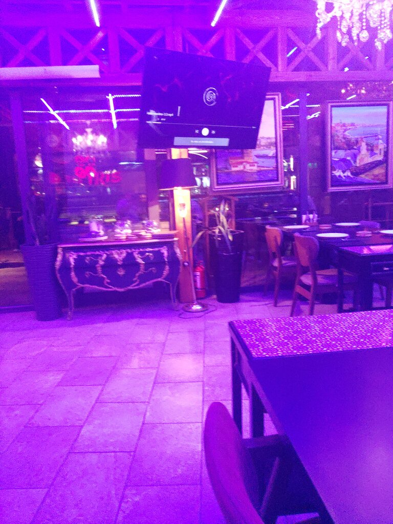 Bar İrish Pub, Bakü, foto
