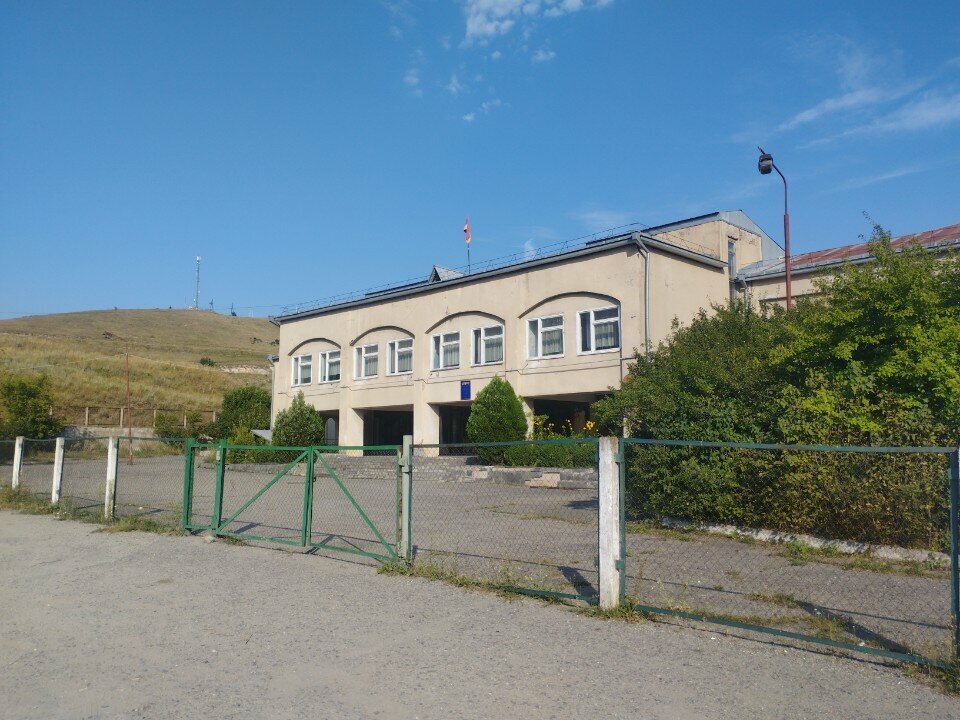 Ortaokul Vanadzor basic school № 28 named after Vahe Meliksetyan, Vanadzor, foto