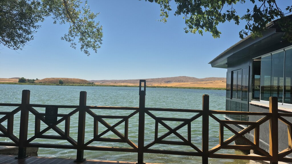 Restoran Göl Restoran, Hafik, foto