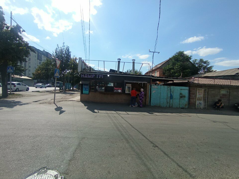 Fast food Tandoor Grill No. 1, Bişkek, foto