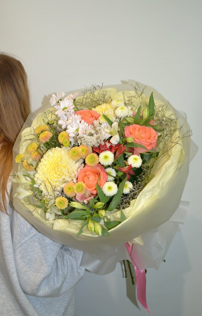 Çiçekçiler Bouquet Moment, Krasnodar, foto