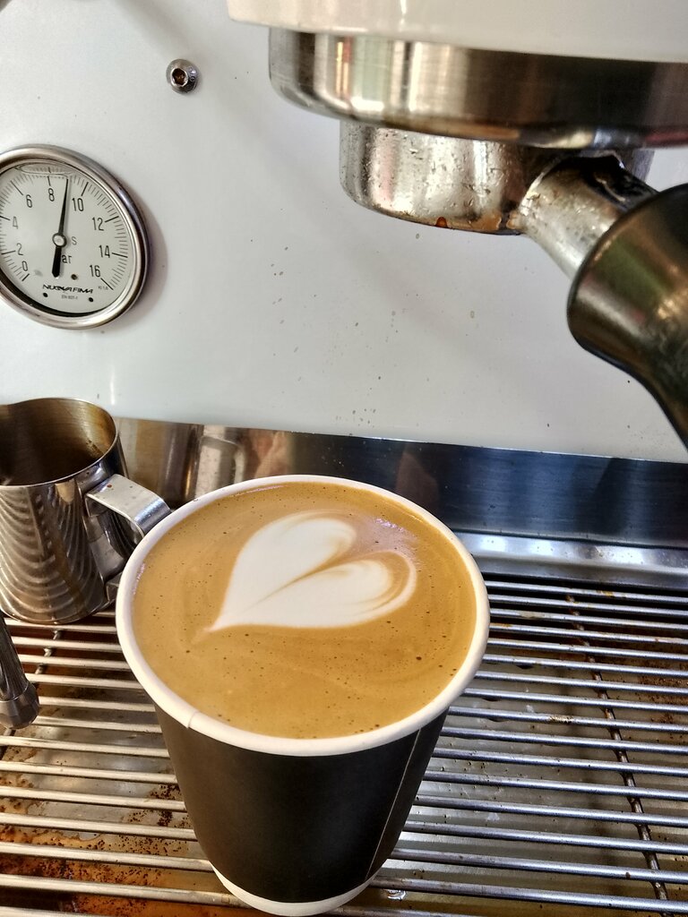 Al götür kahve Kaizer Coffee, Moskova, foto