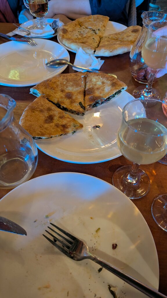 Restoran Chateau Uplistsikhe, , foto