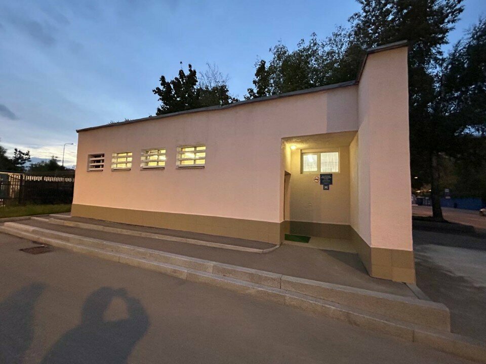 Tuvalet Statsionarny obshchestvenny tualet № 173, Moskova, foto