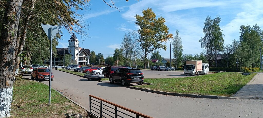 Otoparklar Parking lot, Pereslavl‑Zalesski, foto