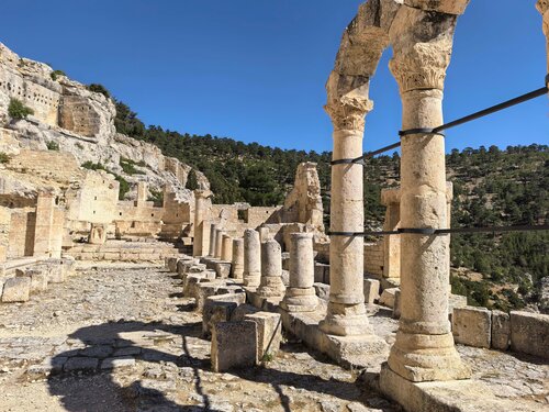 Turistik yerler Alahan Manastırı, Mut, foto