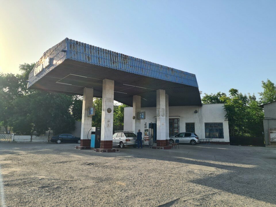 Benzin istasyonu Evro Oil, Çimkent (Şımkent), foto