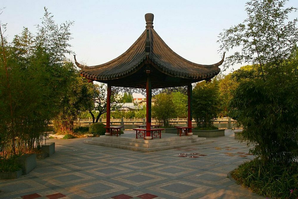 Kültür ve eğlence parkları Xinhong Bridge Central Park, Şanghay, foto