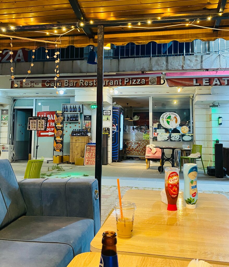 Restoran Ece Cafe Bar, Antalya, foto