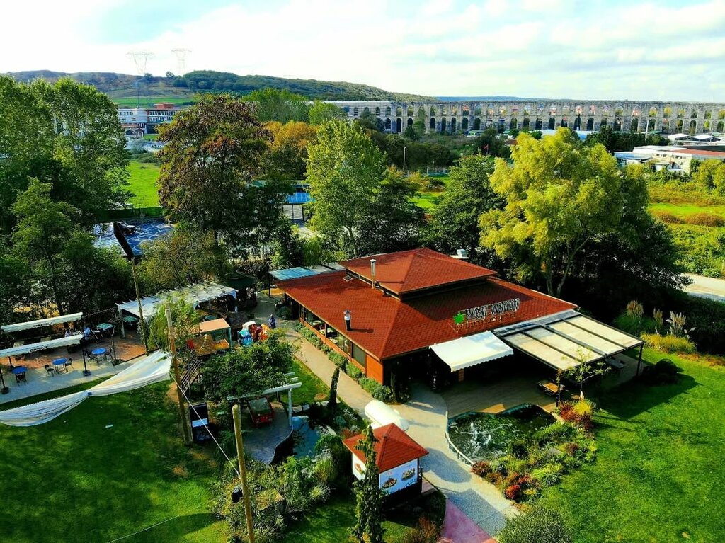 Restoran Göktürk Garden, İstanbul, foto