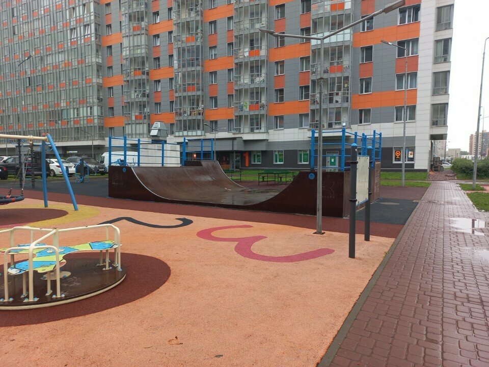 Kaykay parkı Скейт-парк, Saint‑Petersburg, foto