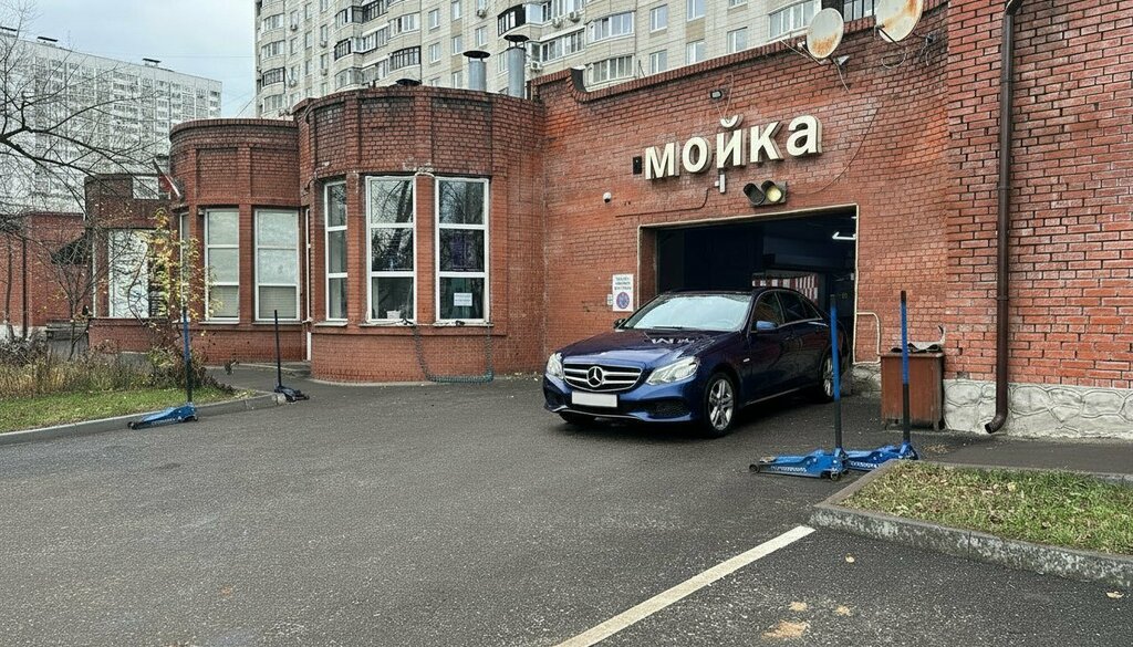 Oto yıkama Avtomoyka, Moskova, foto