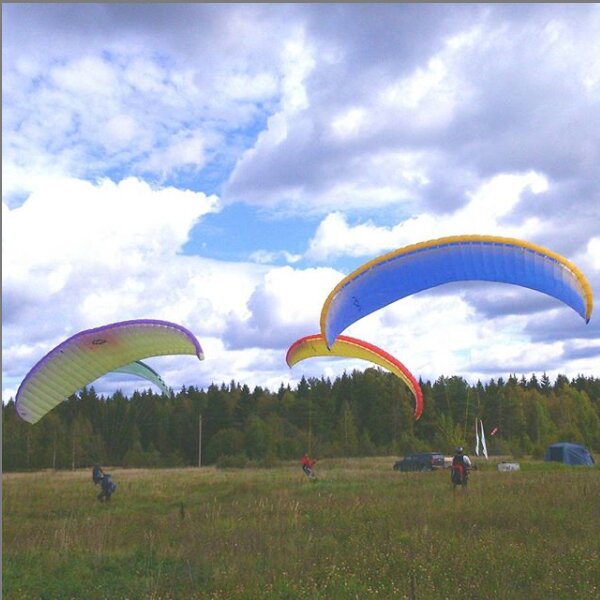 Uçuş kulüpleri Paragliding club Pilot, Moskova, foto