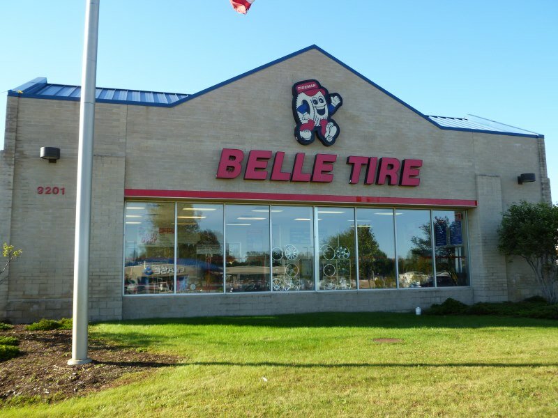 Express yağ değişim noktası Belle Tire, Michigan Eyaleti, foto