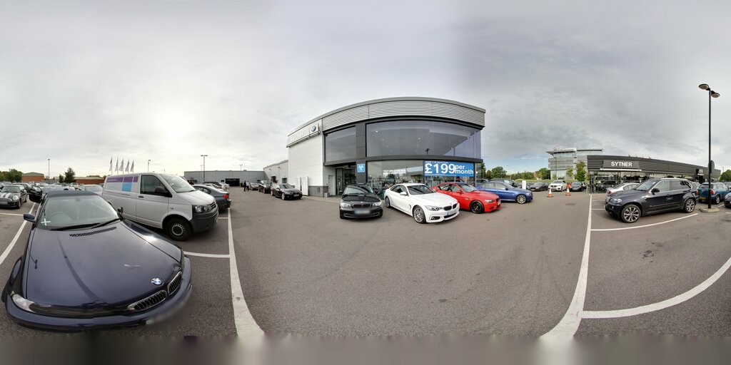 Otomobil satış galerileri Sytner Chigwell BMW, İngiltere, foto
