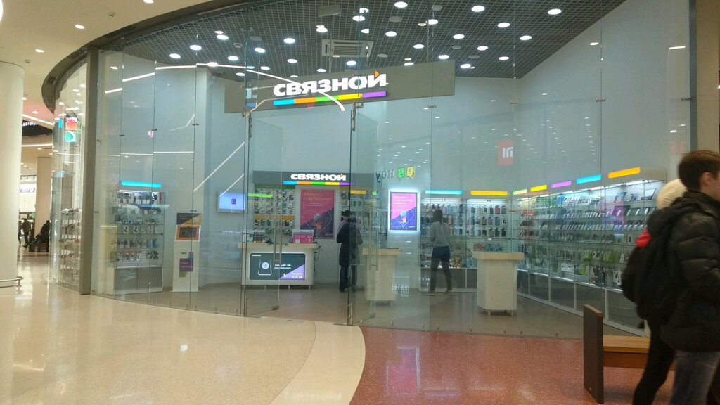 Cep telefonu ve aksesuarları satış mağazaları Svyaznoy, Moskova, foto