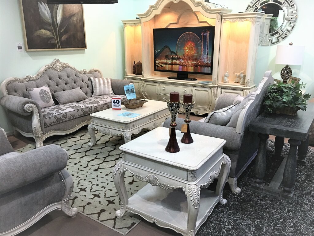 Mobilya mağazaları Furniture World Superstores, Nevada Eyaleti, foto