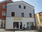 Frau Dr. med. Beate Schön (Schulstraße No:16, Roding), tıp merkezleri ve klinikler  Bavyera'dan