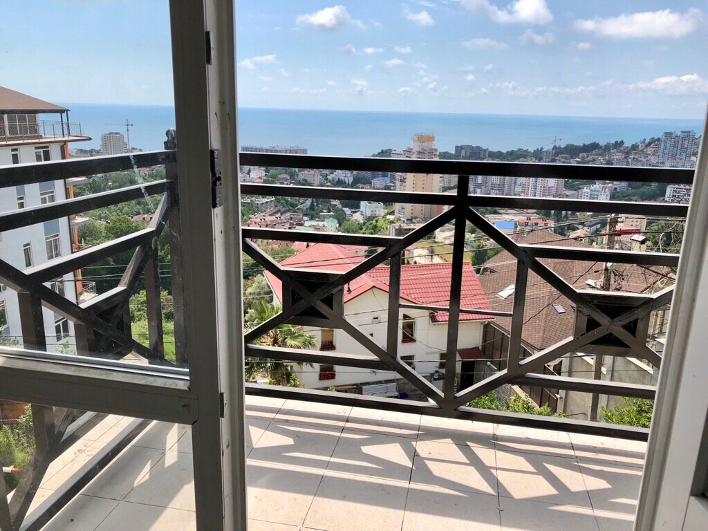 Emlak ofisi Zhk Milan, Soçi, foto