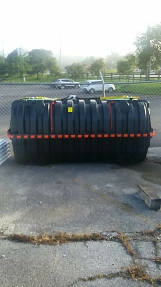 Su tesisatı ekipmanları Thompson Plumbing Supply, Chattanooga, foto