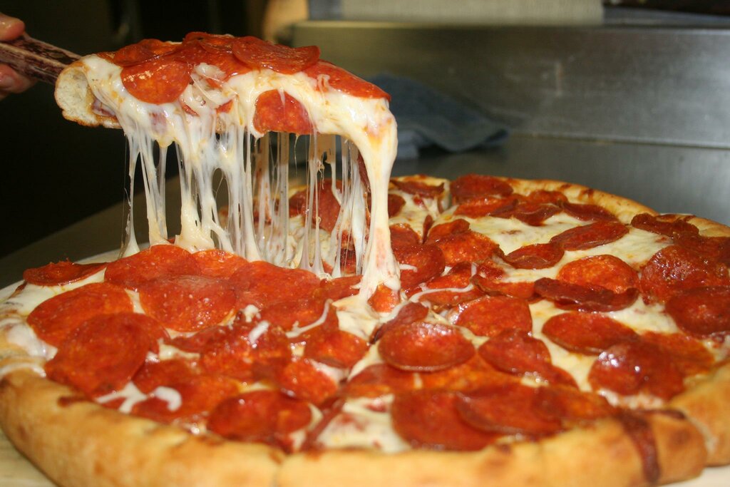 Spor barları Oggi’s Sports Brewhouse Pizza, Kaliforniya Eyaleti, foto