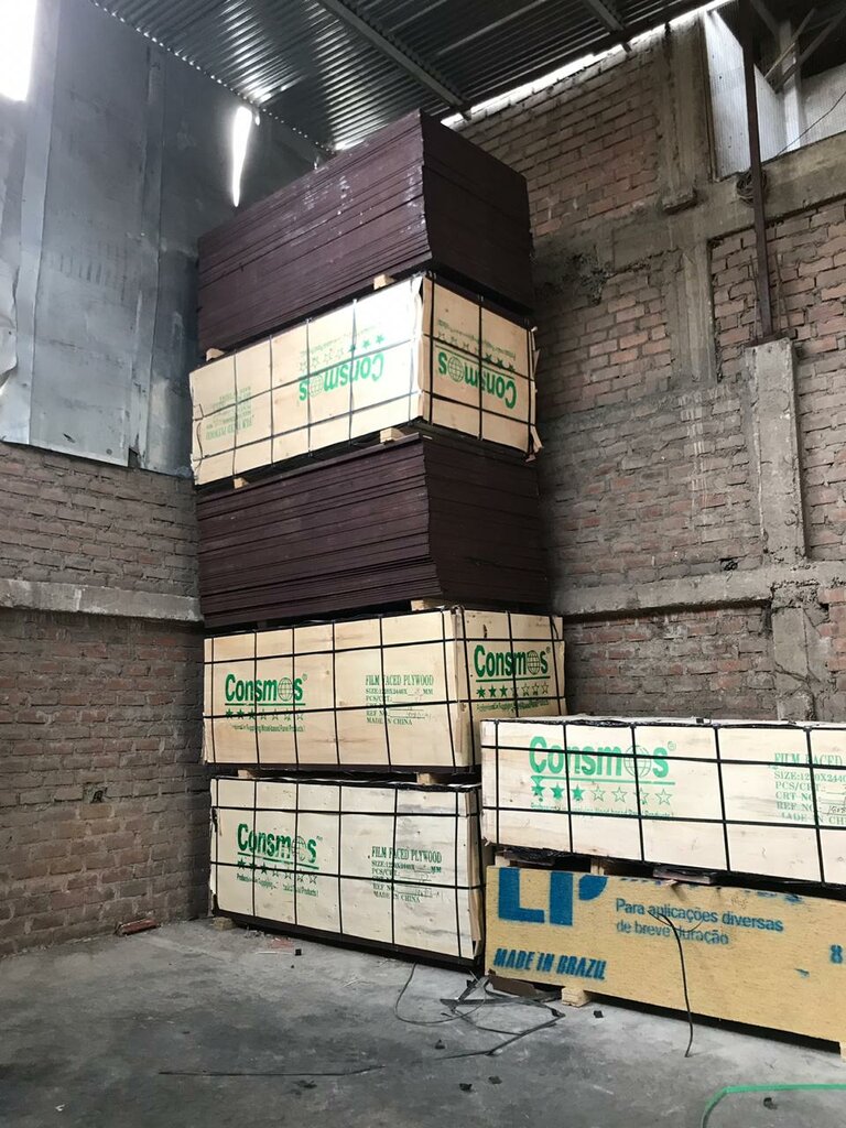 Yapı mağazası Hardware Store and Wood Empromper, Lima, foto