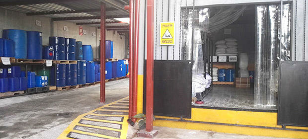 Kimyasal üretim firmaları Surtiquimicos, Guatemala, foto