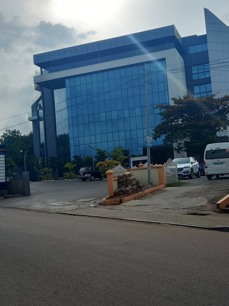 Yeni yerleşim alanlarındaki daireler The Rhombus, Akra, foto