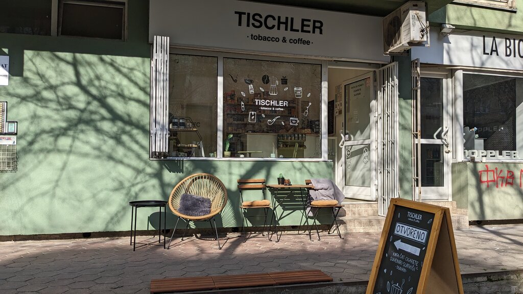 Kafe Tischler tobacco & coffee, Novi Sad, foto