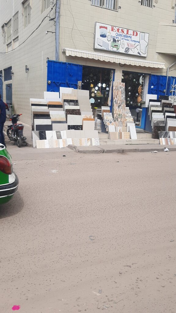 i̇nşaat malzemeleri toptan Ets L. D, Brazzaville, foto