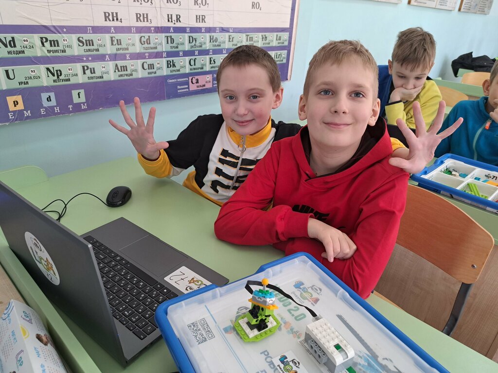 Kurs Школа робототехники и программирования Лига Роботов, Krasnoyarsk, foto