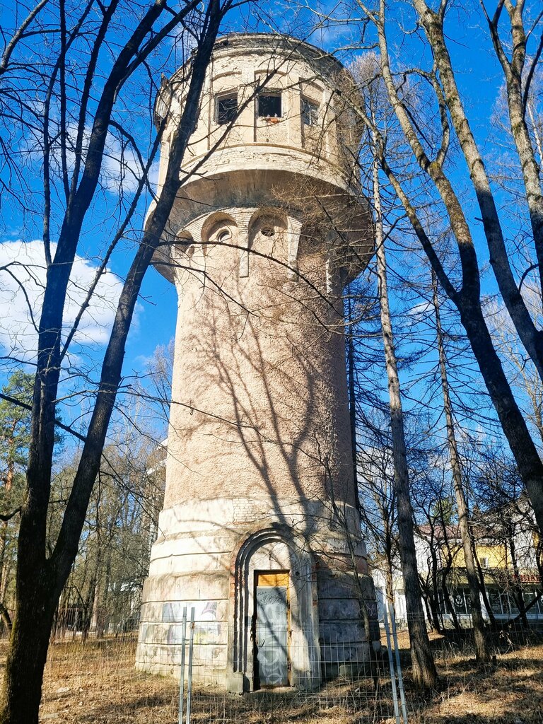 Turistik yerler Old Water Tower, Obninsk, foto
