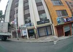 Titaniun (Department of La Paz, Provincia Murillo, La Paz, Cotahuma, Avenida Ricardo Jaimes Freyre, 2468), özel ağız ve diş sağlığı klinikleri ve muayenehaneleri  Bolivya'dan