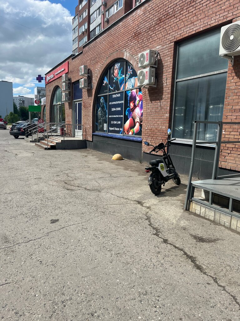 Bira dükkanı BeerЖа, Tolyatti (Togliatti), foto