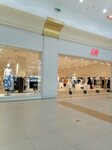 H&M (Manshuk Mametova Street No:4), giyim mağazası  Aktöbe'den