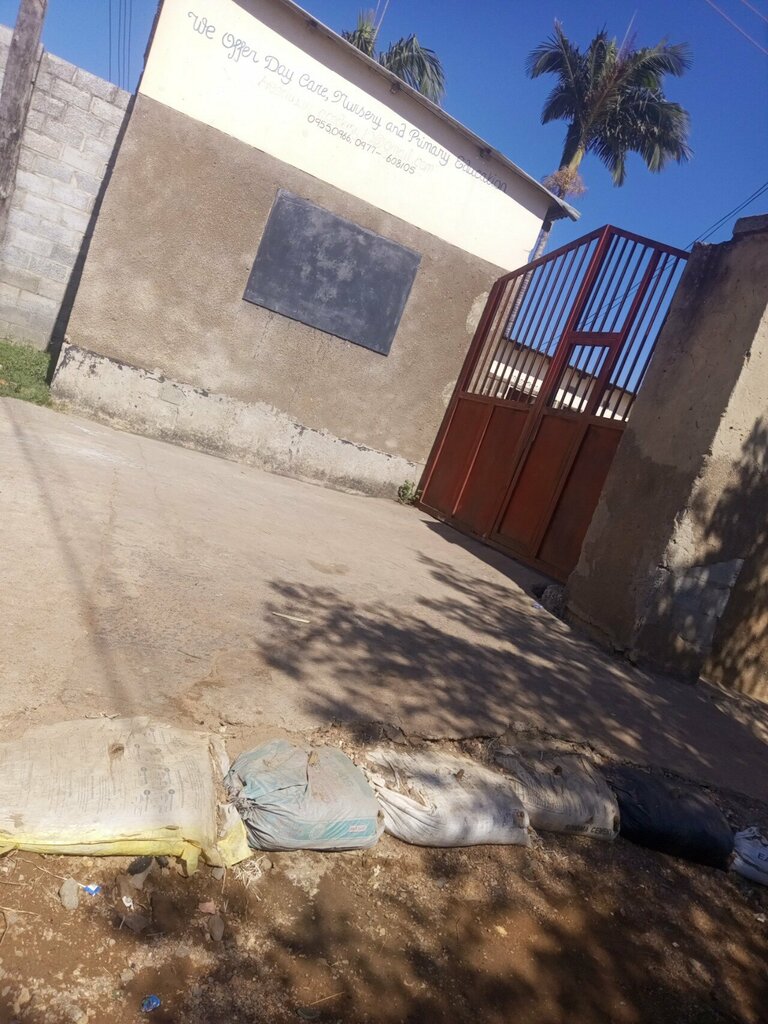 Ortaokul Headway Academy, Lusaka, foto