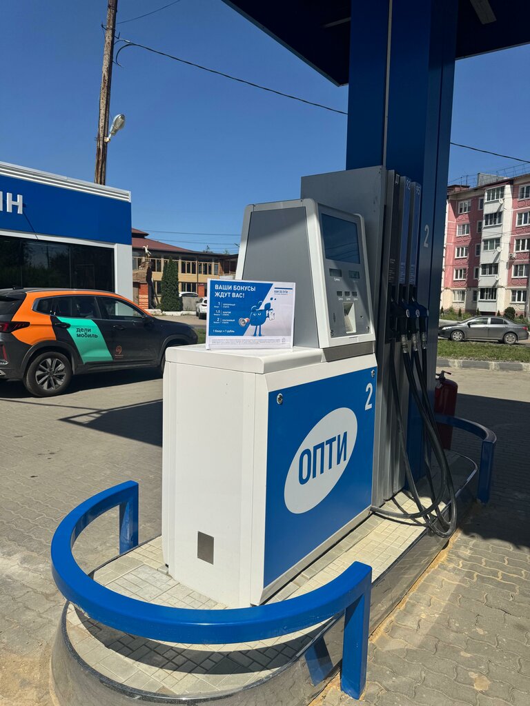 Benzin istasyonu Opti, Donskoy, foto