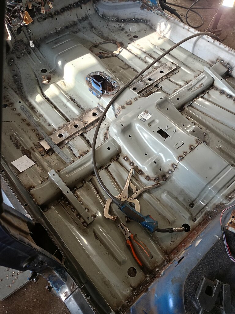 Otomobil servisi Арткузов, Miçurinsk, foto