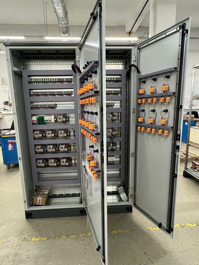 Elektroteknik ürün ve ekipman firmaları Energoprof - electrical panel production, Moskova, foto