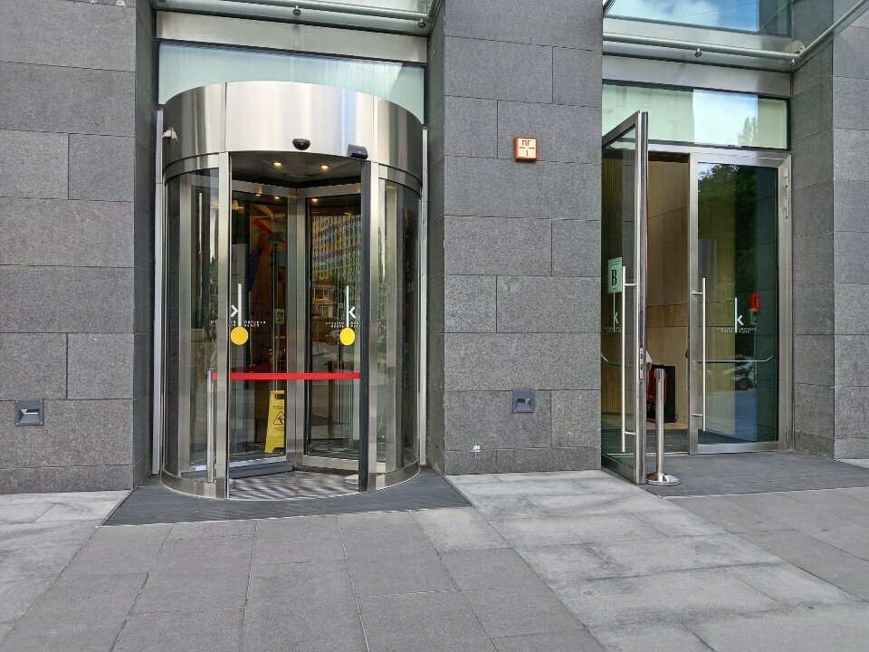 Yönetim ofisi Сейлз и маркетинг, Moskova, foto