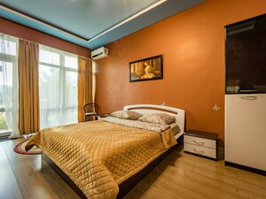 Marseille (улица Автомобилистов No:5А, Симферополь), otel  Kırım Cumhuriyeti'nden