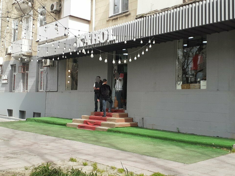 Giyim mağazası Karol, Bakü, foto