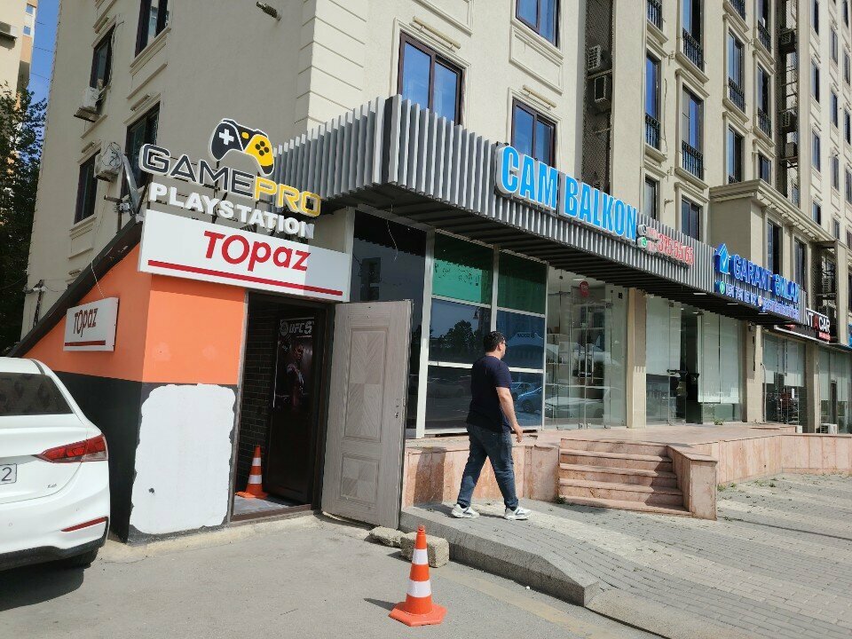 Oyun ve oyun konsolu firmaları GamePro Playstation, Bakü, foto
