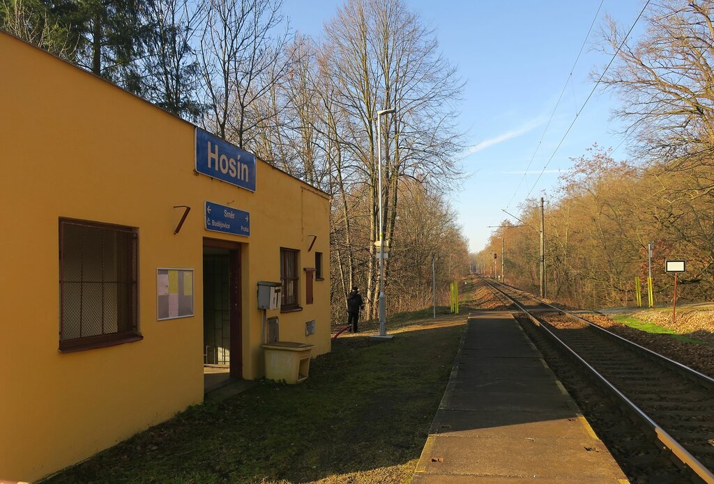 Tren istasyonu Hosin, Güney Bohemya Bölgesi, foto