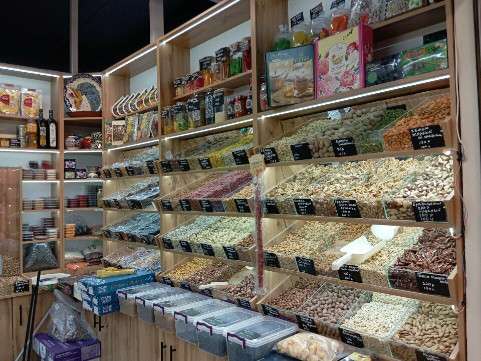 Kuruyemiş, atıştırmalık, kuru meyve Асмоа, Krasnoye Selo, foto