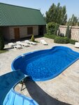Aqua pool (Stop Charents 1 No:628), kısa süreli konaklama  Vağarşapat'tan