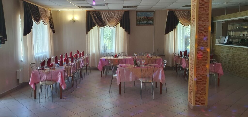 Kafe Traktir Domovoy, Niagan, foto